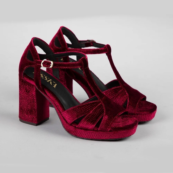 Esska | Shoes | Esska Valerie Heels In Raspberry Velvet | Poshmark